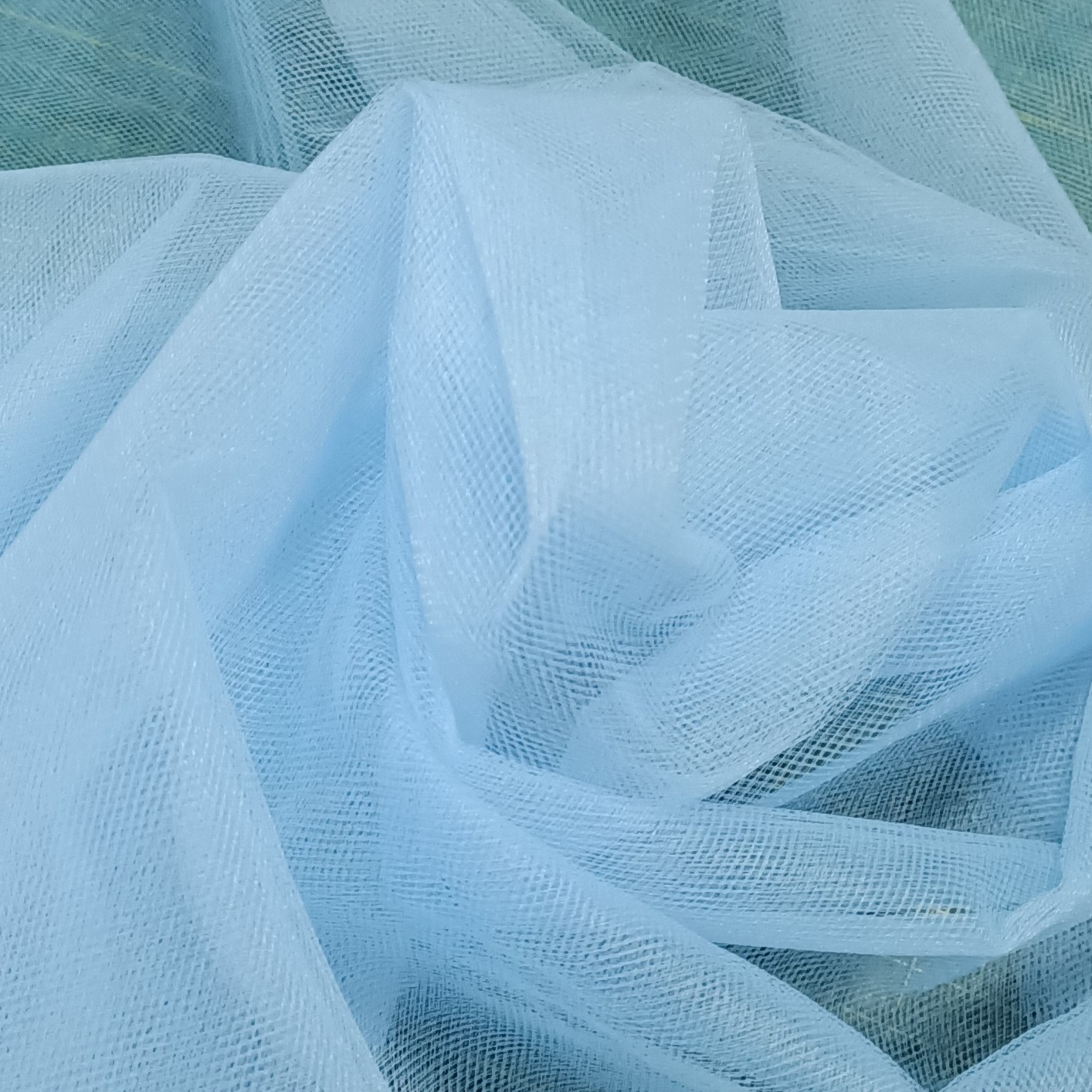 Tela tul Daria celeste 3 MT, comprar tejido para disfraces y decoración.
