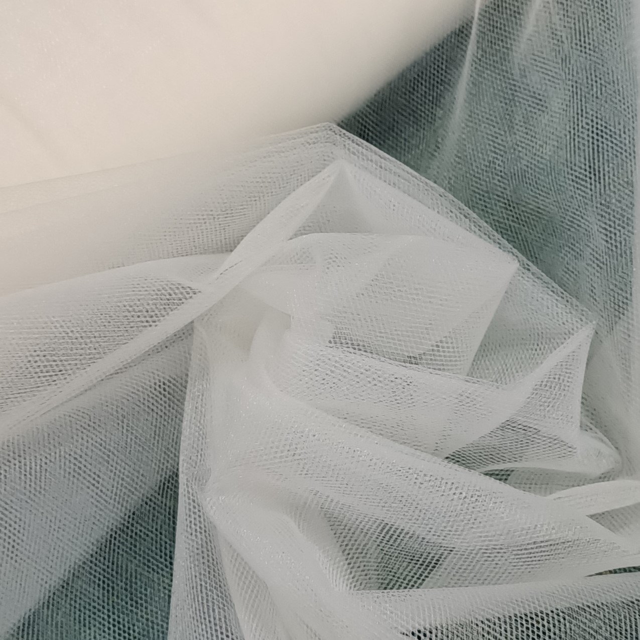 Tela tul Daria crudo 3 MT, comprar tejido para disfraces y decoración.