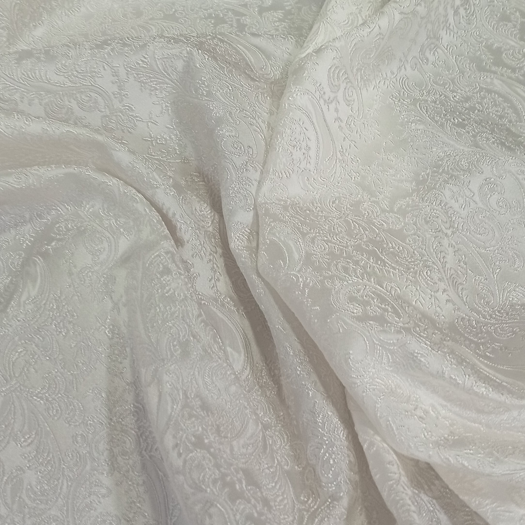 Tela brocado jacquard Regis11, tejido para confección moda.